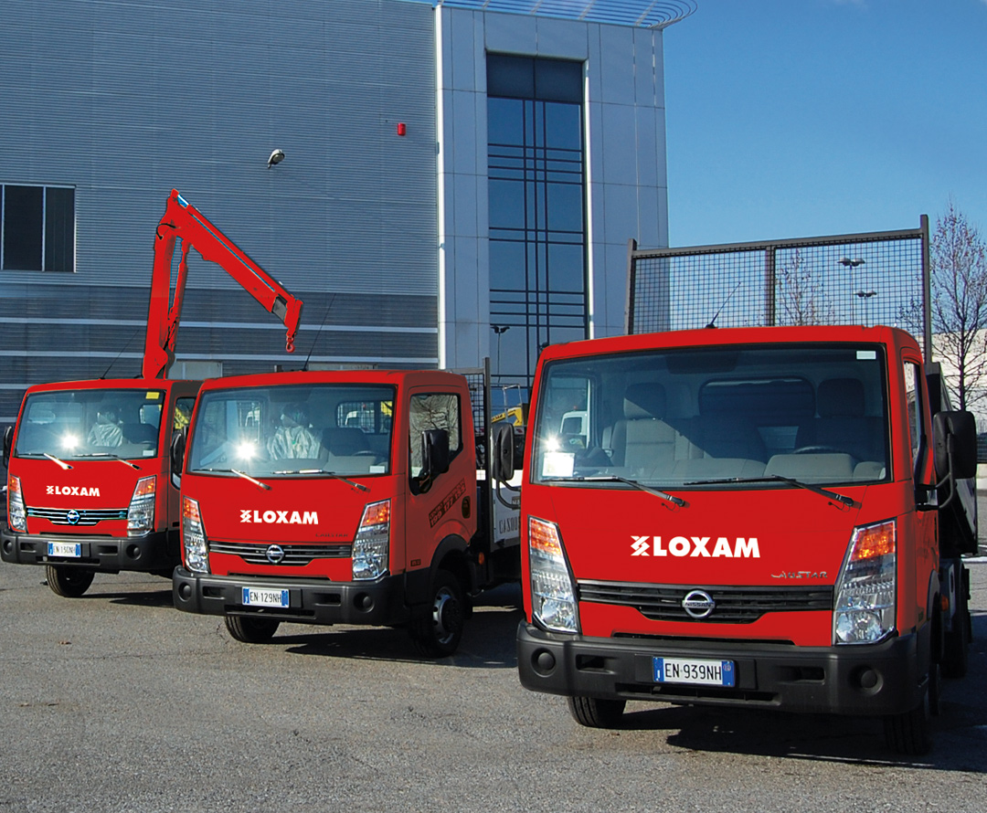 Autocarri cassonati Loxam - Infoimpianti